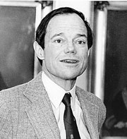 Iselin is honored by queen of England for work at WNET | amNewYork