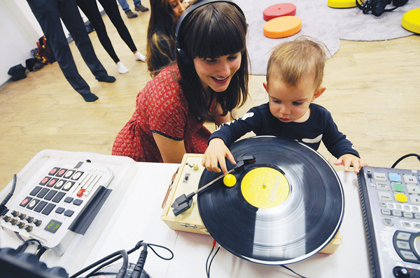 Oh, baby! You can’t get any fresher than these DJ’s – amNewYork