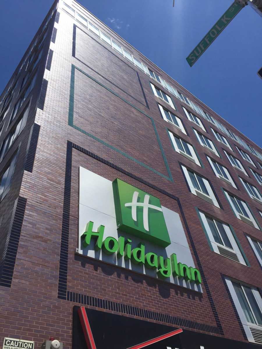 Delancey rooftop-bar bid gets takedown at C.B. 3 – amNewYork