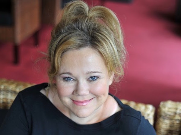 Rhea Shines at Chelsea Symphony Holiday Concert – amNewYork