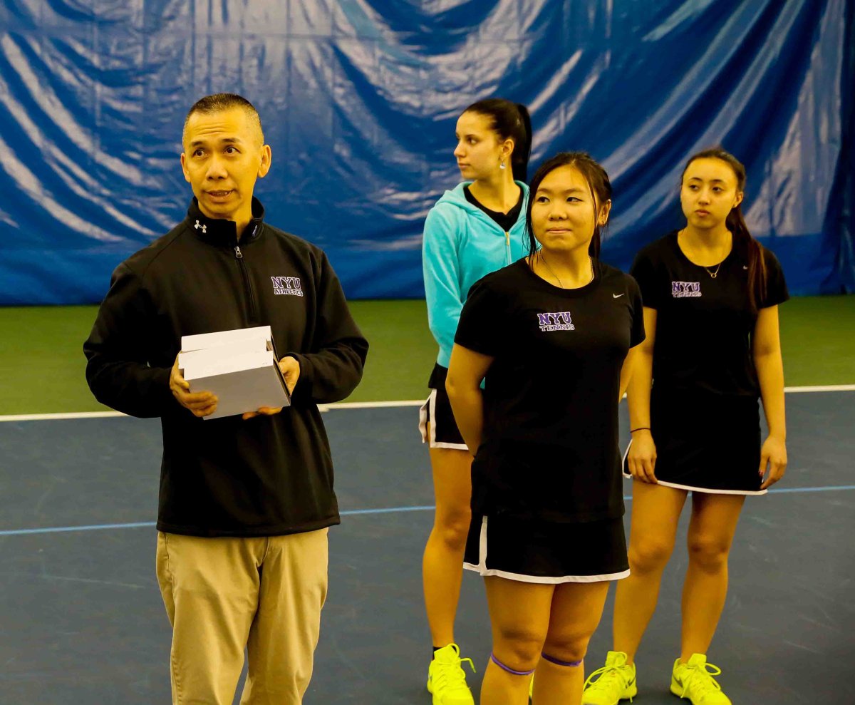 Veteran Violet coach has racket women winning – amNewYork