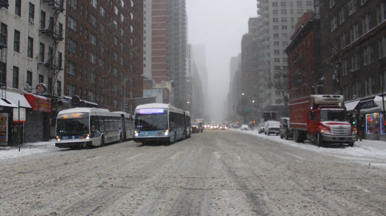 MTA service changes: Snow impacts subways, buses, LIRR, Metro-North | amNewYork