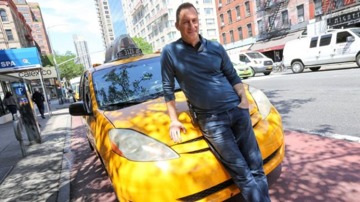 Inside the ‘Cash Cab’ with host Ben Bailey | amNewYork