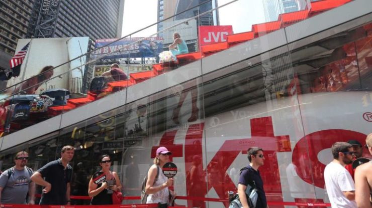 Times Square’s Red Steps, TKTS booth, gets new glass stairs | amNewYork