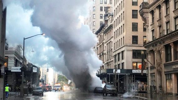 Steam pipe explodes in Flatiron District, exposing area to asbestos ...