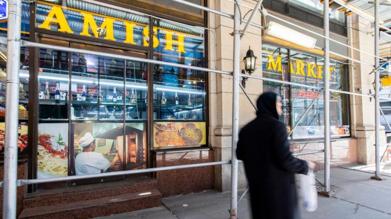 10 NYC spots that define Cardi B, the ‘regular degular shmegular girl ...