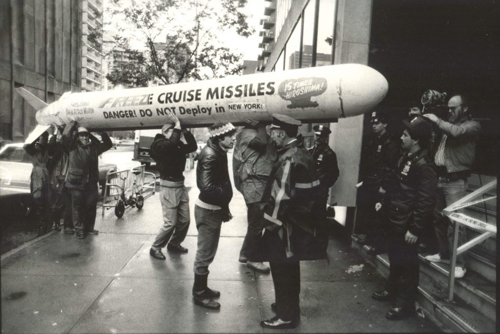 Manhattan Snaps: Protesting cruise missiles in ’85 | amNewYork