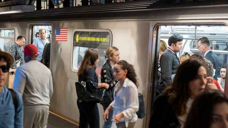 MTA signal system overhaul would require extensive disruptions | amNewYork