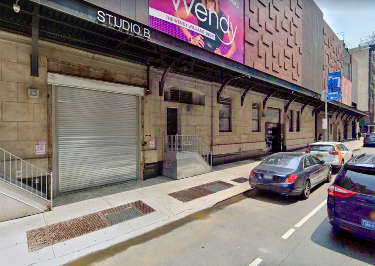 Manhattan man DOA after being found unconscious outside TV studio ...