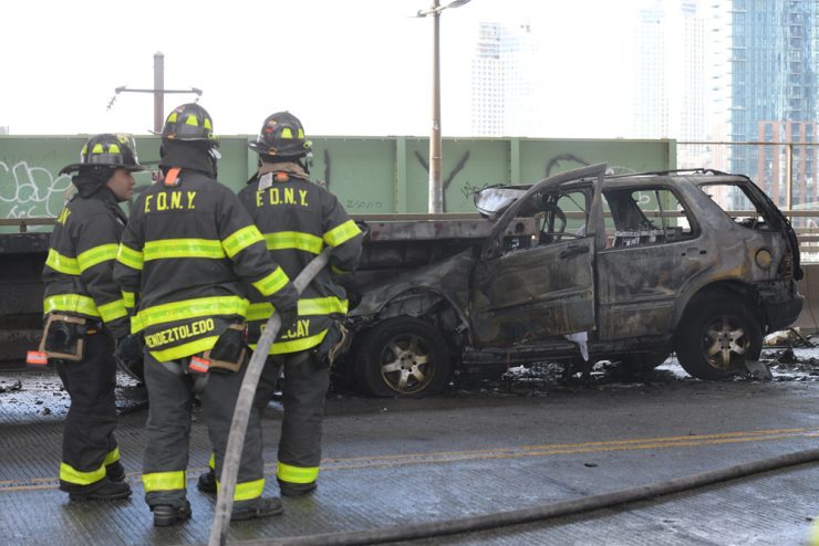 FDNY investigating crash and fire that took a driver’s life in Long ...