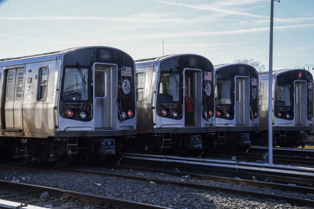 MTA returns R179 subway cars to service after they were pulled off ...