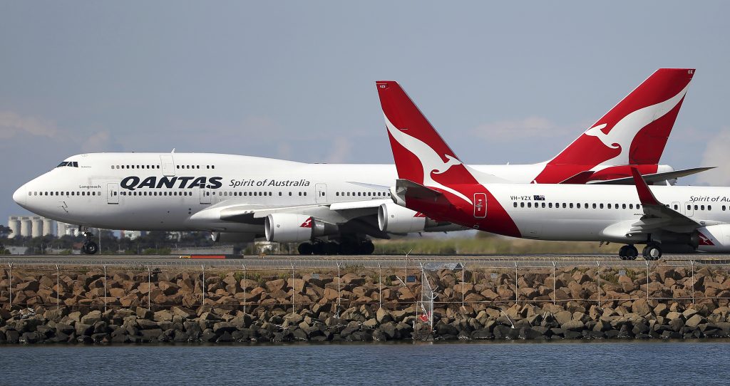 Commercial airlines reroute flights amid US-Iran tensions | amNewYork Commercial airlines reroute flights amid US-Iran tensions | amNewYork