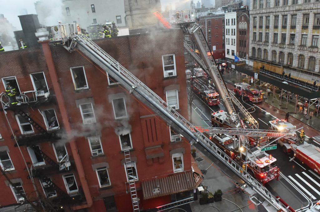 Manhattan 3-alarm fire triggers ‘dejavu’ from 2015 fire across street ...