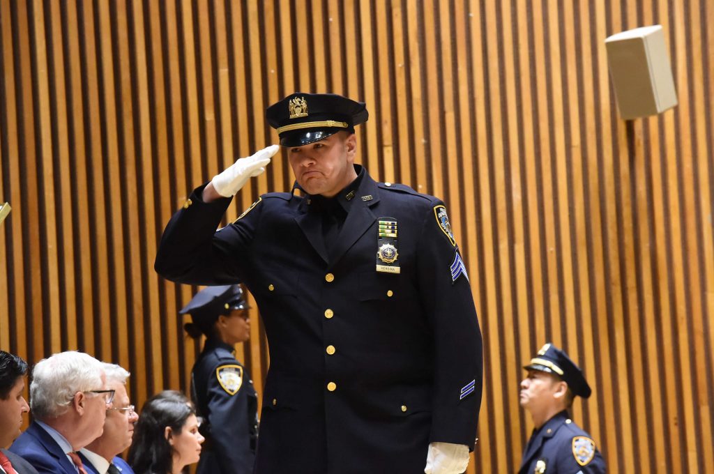 Newly-minted NYPD brass honored at Police Plaza ceremony | amNewYork