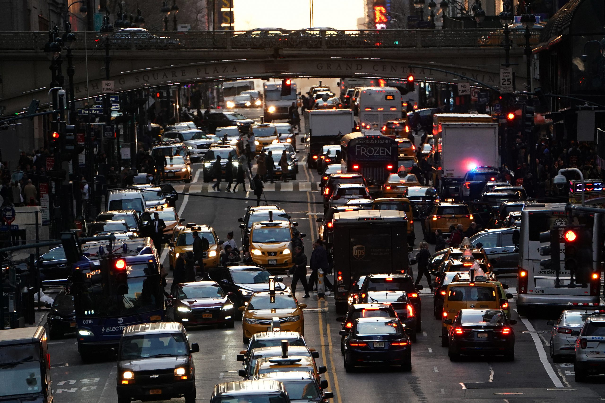 As global traffic jams mount, cities try new ways to ease congestion ...