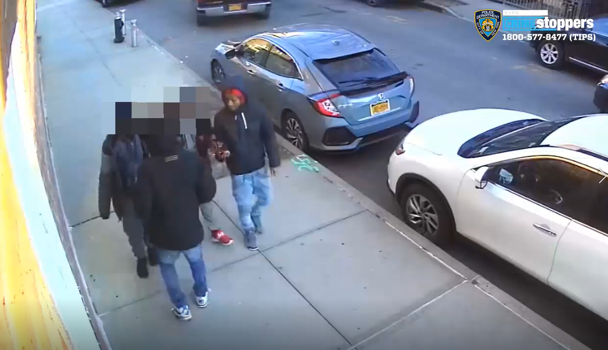 Two suspects sought for robbing two 12-year-old boys in the Bronx: cops ...
