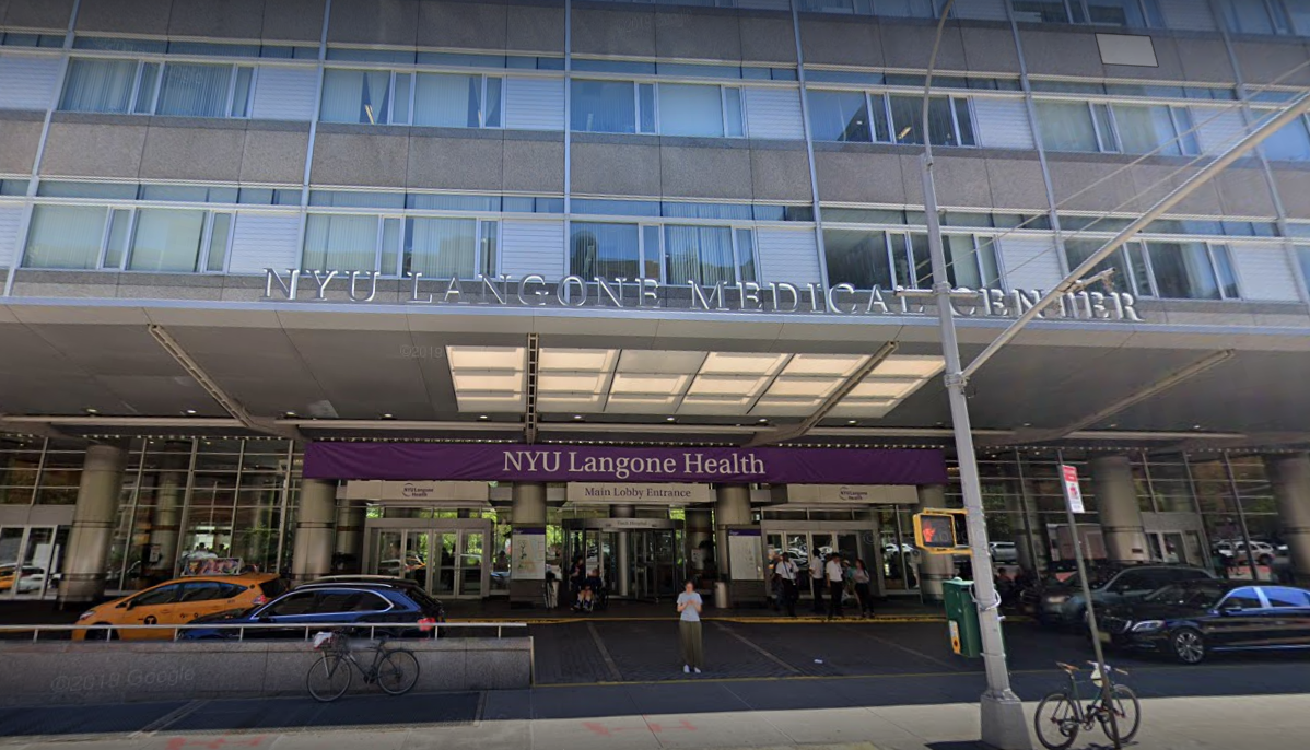 NYU med students to graduate early and join city hospitals | amNewYork