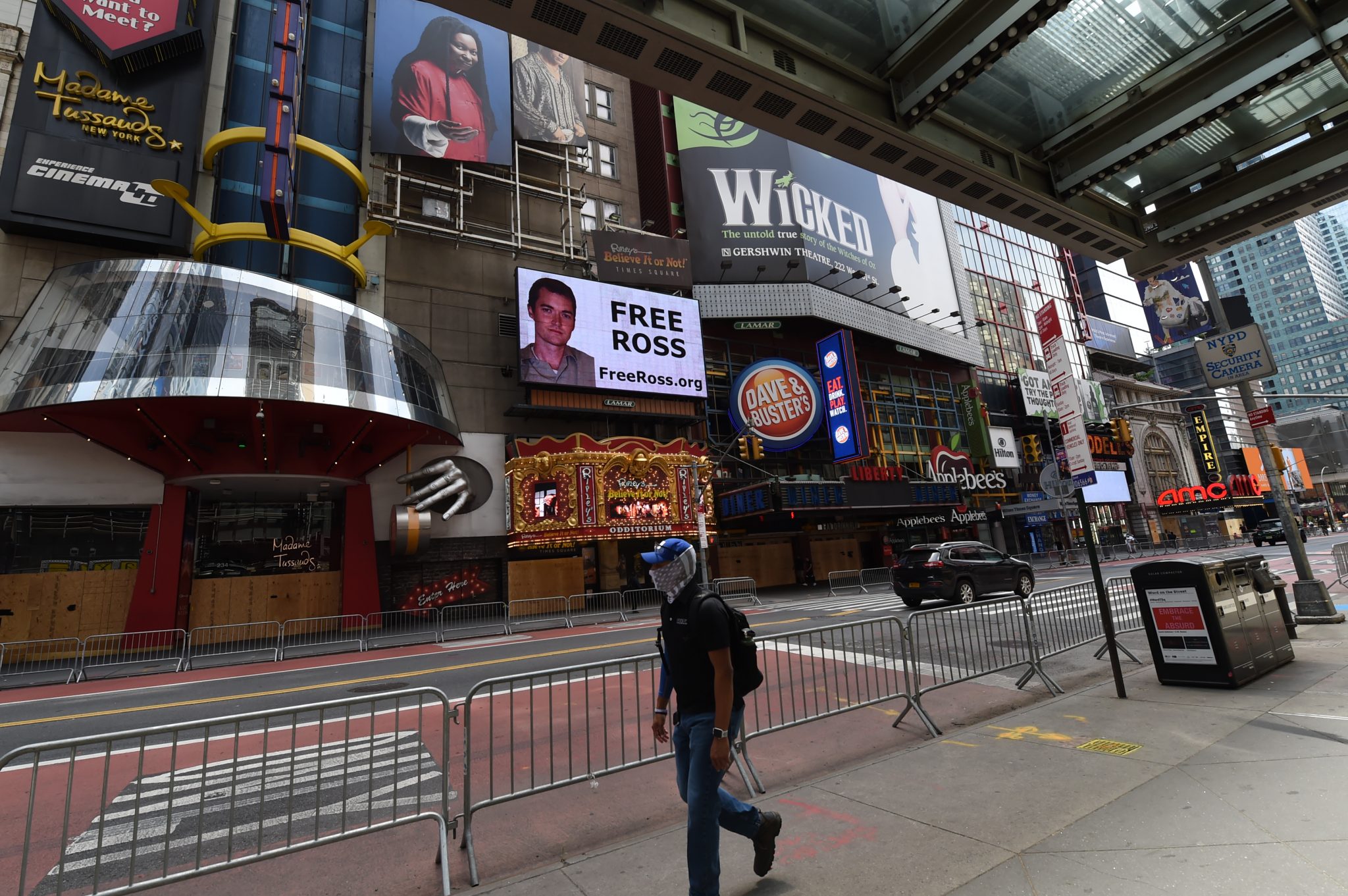 As Times Square suffers, Alliance tries to soften the blow during COVID ...