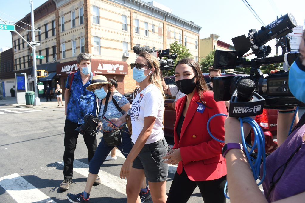 During last-minute vote stumping in Queens, AOC focuses on grassroots ...