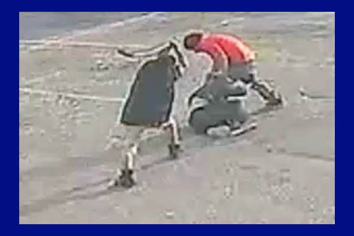 SEE IT: Violent duo brutally beats man in Brooklyn with cane and chain ...