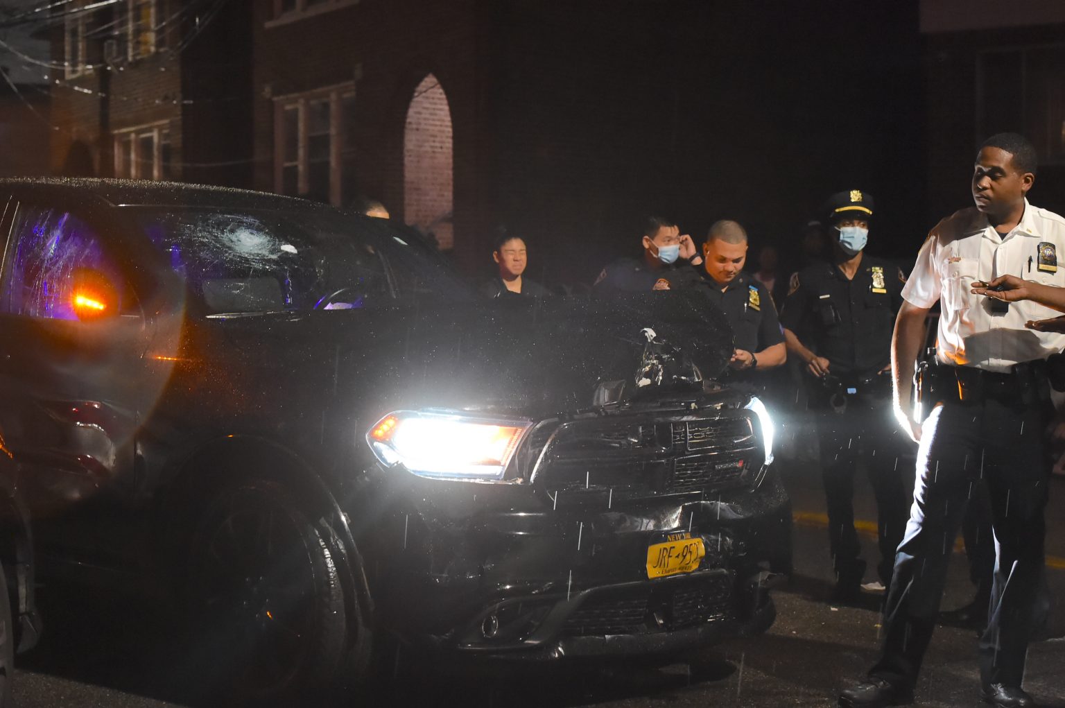 Brooklyn memorial to rapper Pop Smoke is peaceful, except for drunk ...