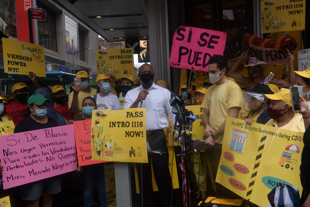 Times Square rally seeks to expand street vendors – but can New York ...