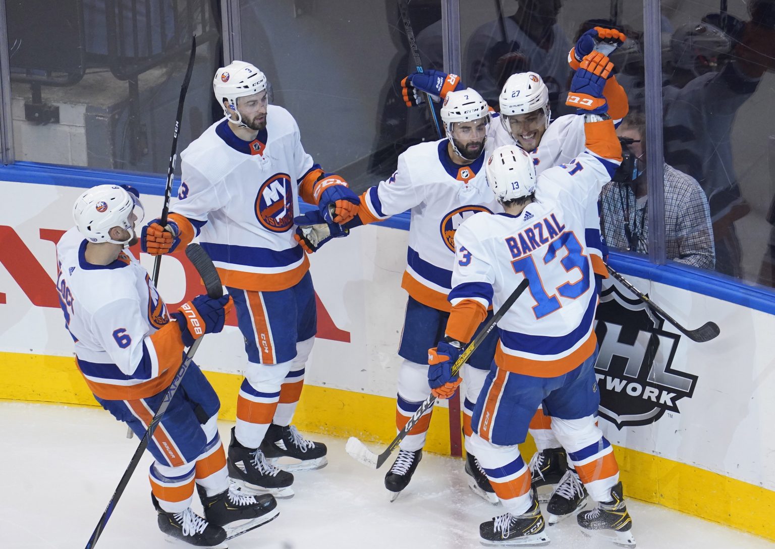 ‘We take care of one another’: Islanders’ team-first demeanor fueling ...