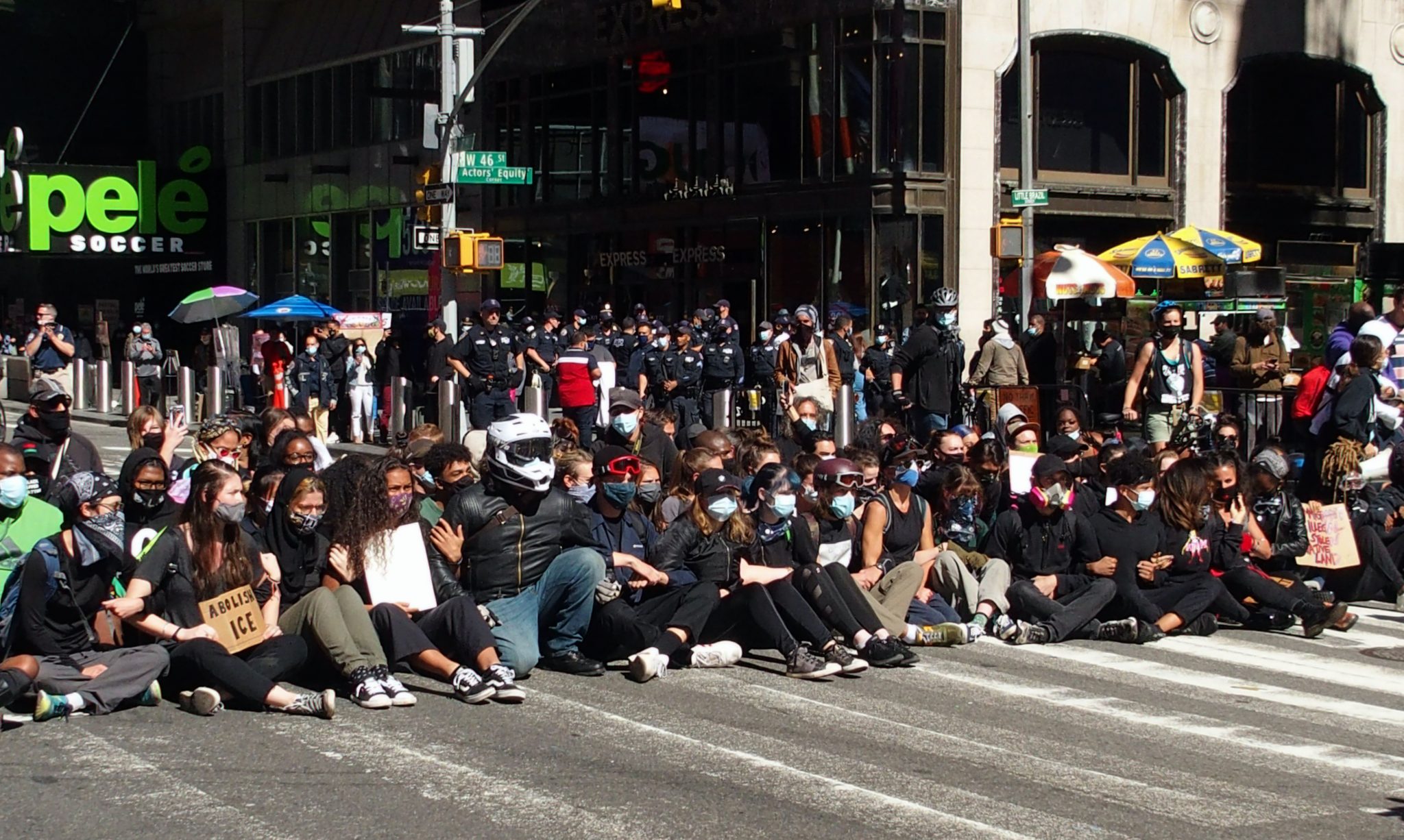 Nearly 90 protesters arrested after Times Square standoff with cops ...