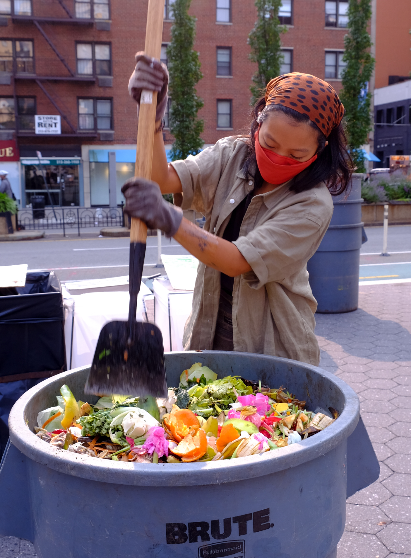Compost drop-off locations return to six Greenmarkets in New York City ...