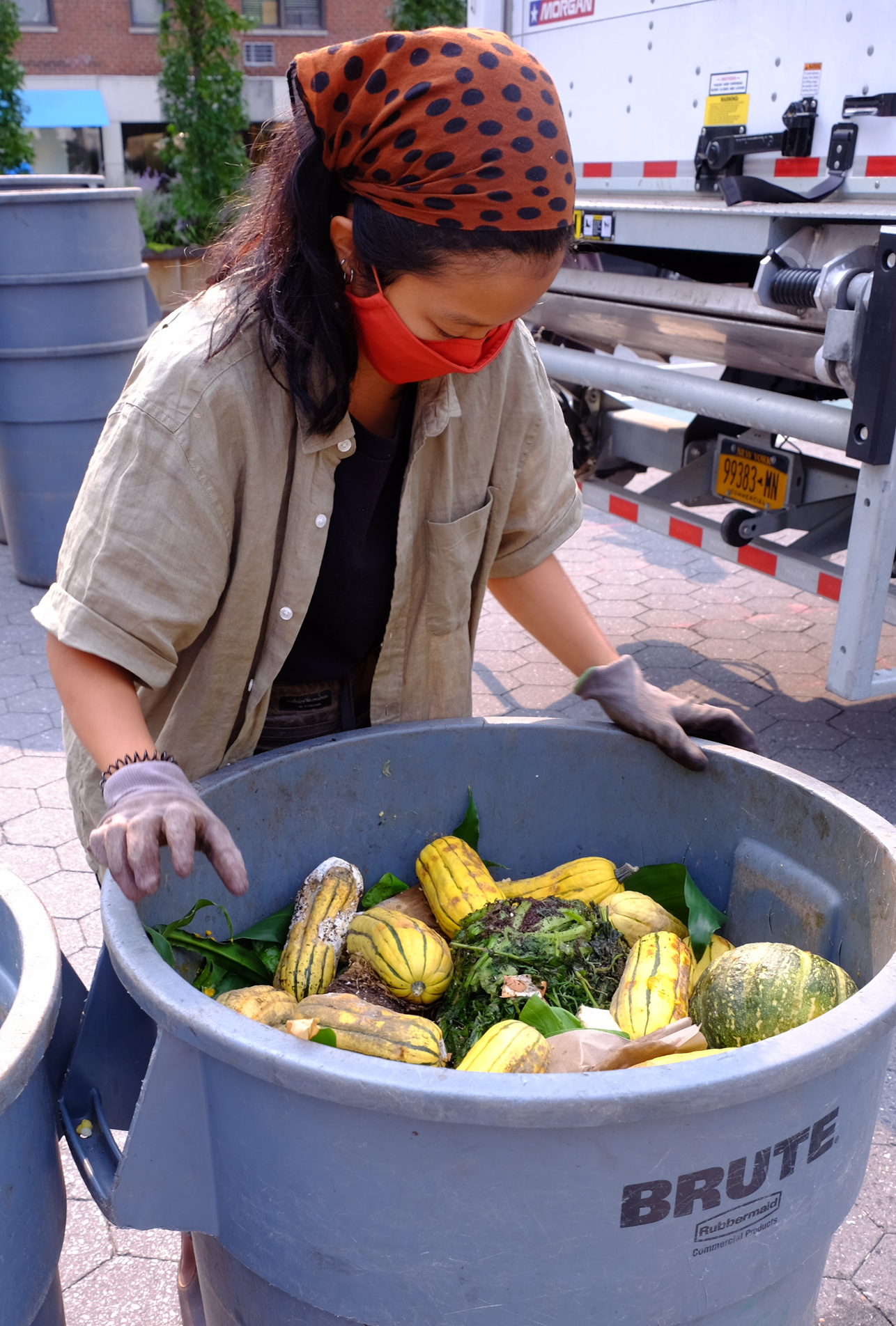 Compost drop-off locations return to six Greenmarkets in New York City ...
