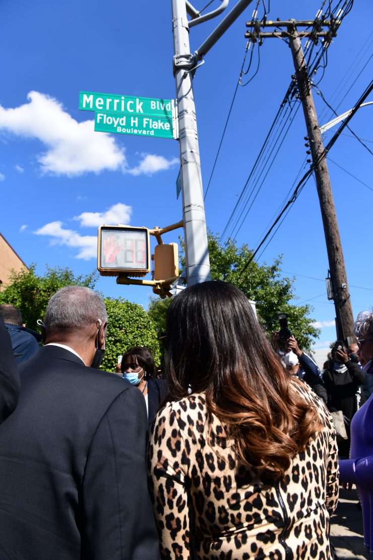 Hundreds come out for street renaming honoring longtime leader Floyd ...