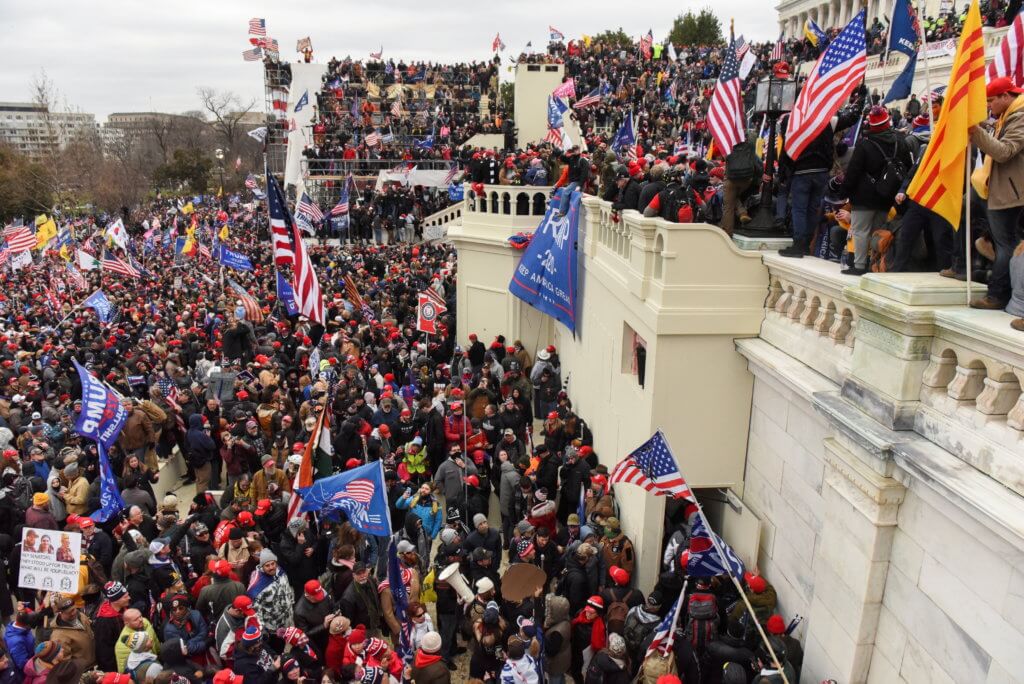 SEE IT: Angry Trump mob violates U.S. Capitol as nation looks on in ...