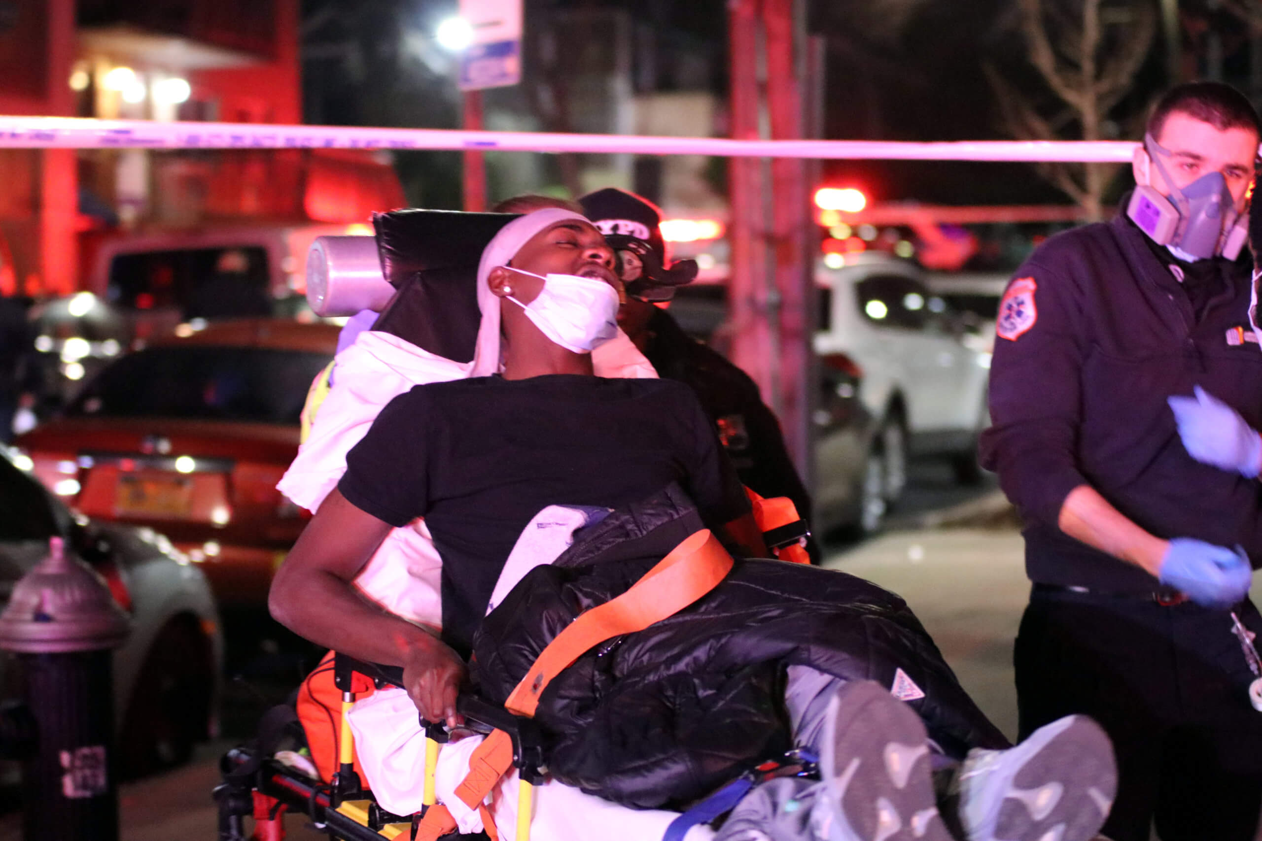 Man slain in triple shooting at Queens hotel in first homicide of 2021 ...