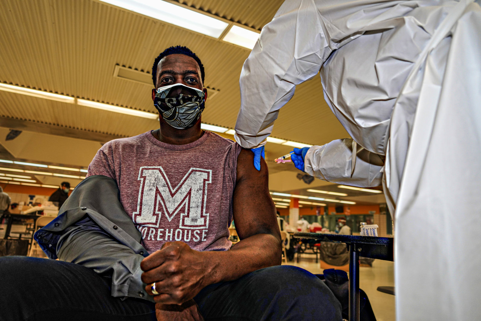City’s first deputy health commish Easterling gets COVID-19 vaccine in ...