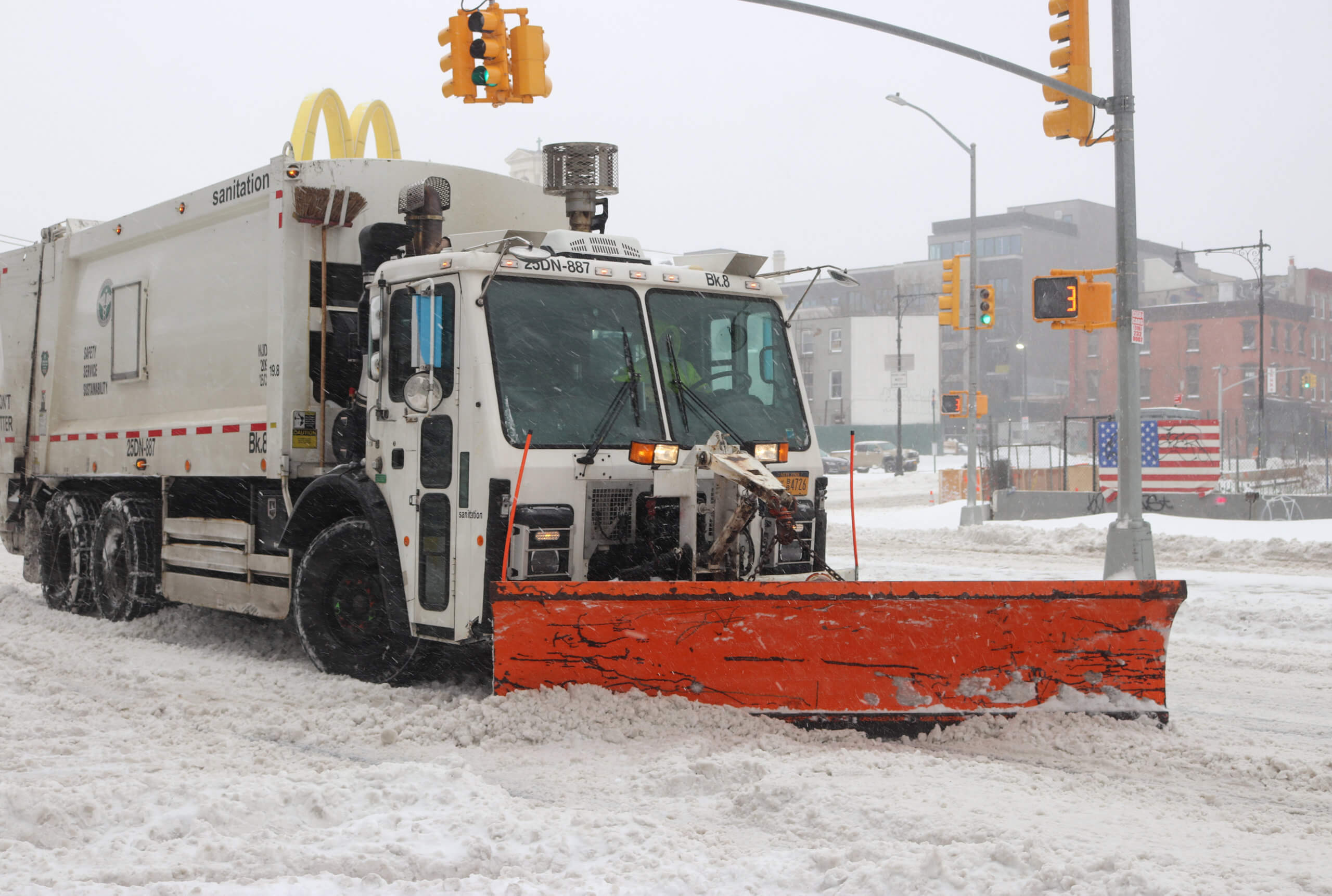 Neither rain, nor snow, nor sleet: NYC’s delivery workers undeterred by first snowfall of 2023 ...
