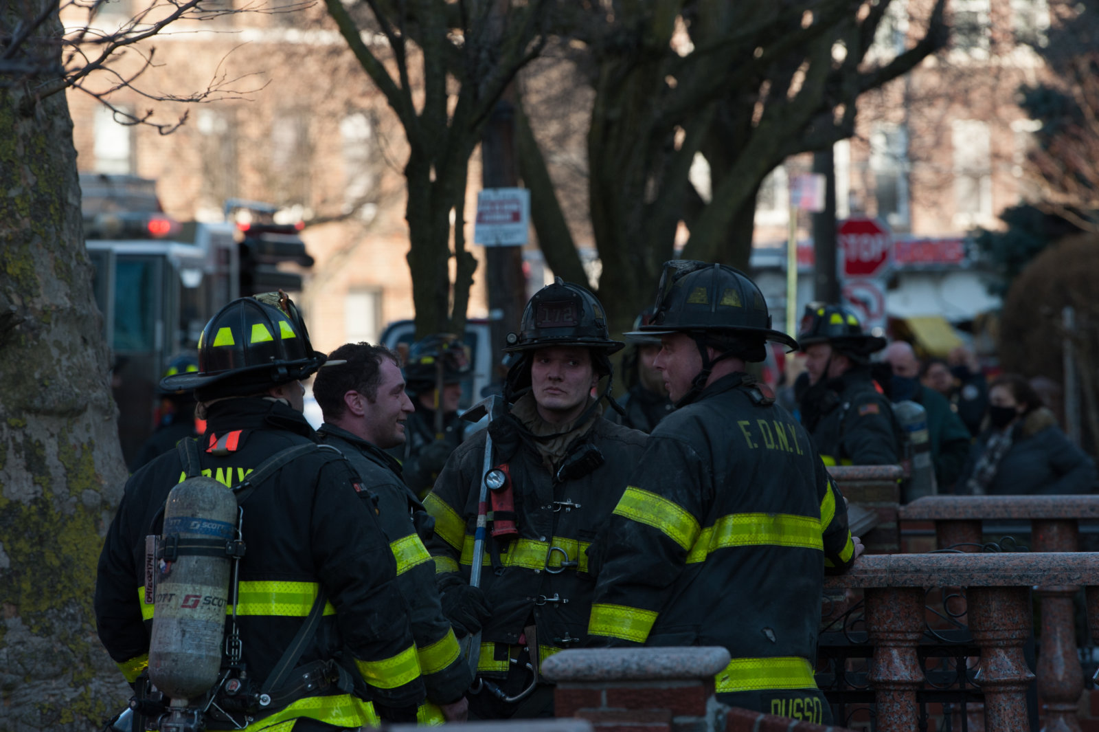 Fast firefighters swiftly rescue woman during Brooklyn house fire ...