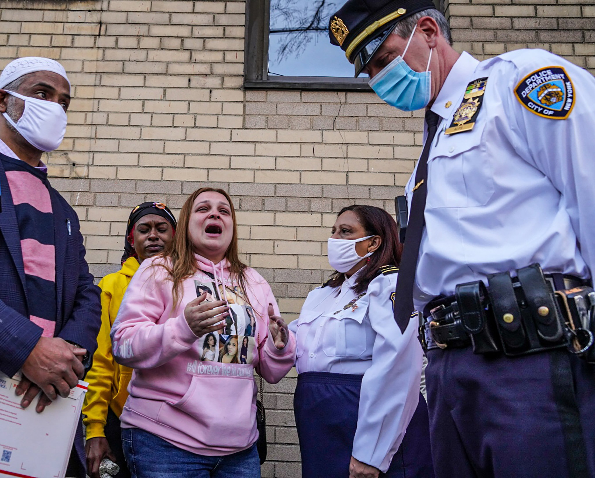 Heartbroken Bronx mother cries out for an end to gun violence after ...