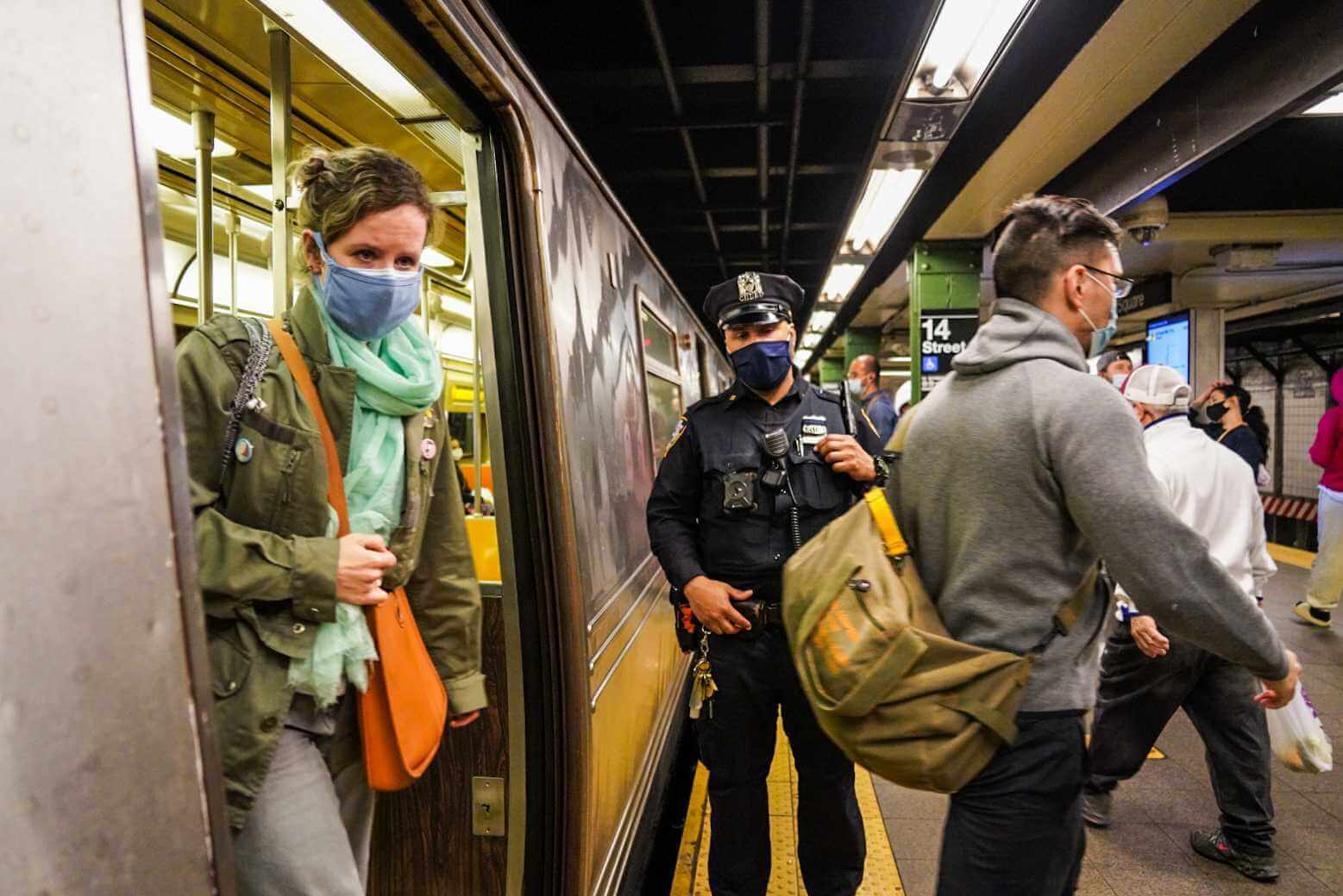 NYC Subway surge continues as another daily pandemic ridership record ...