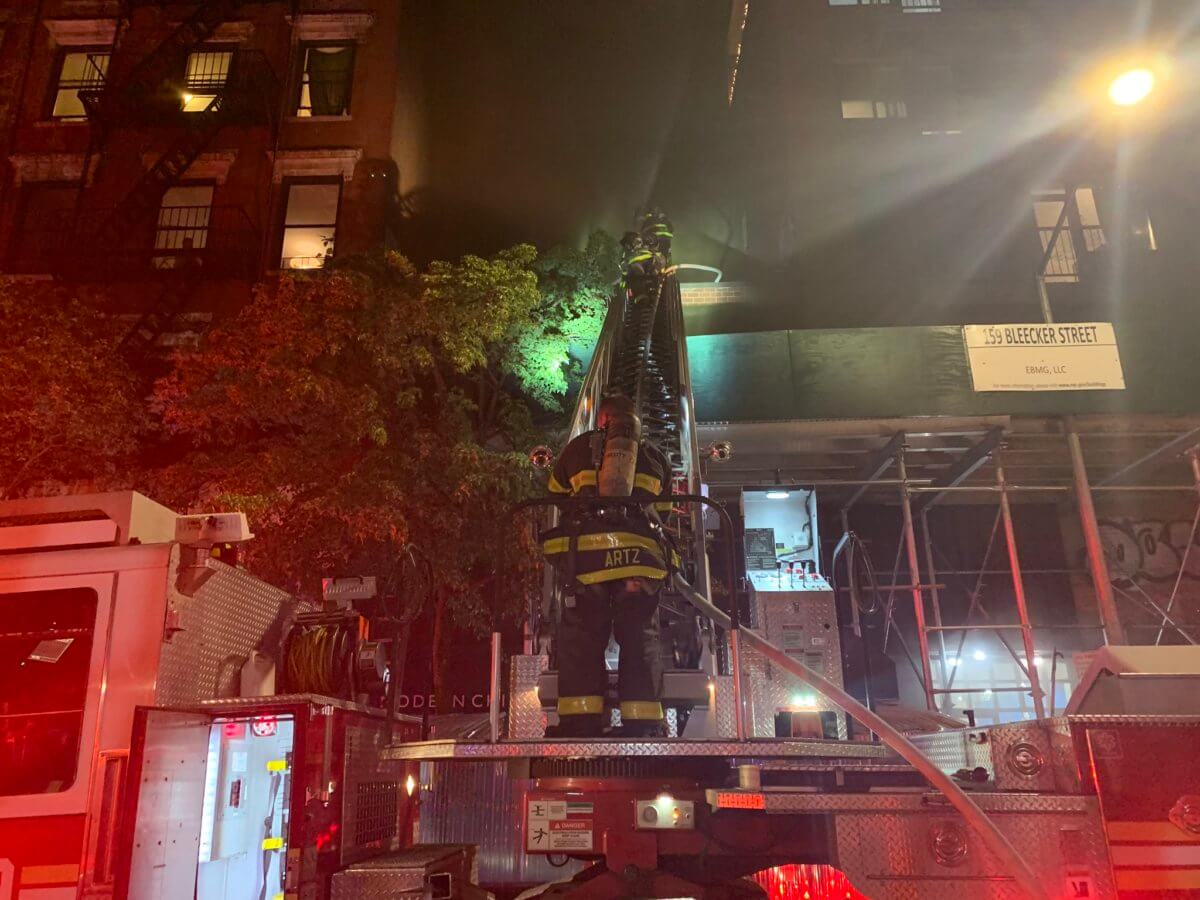 Five-alarm blaze rips through Greenwich Village restaurant | amNewYork