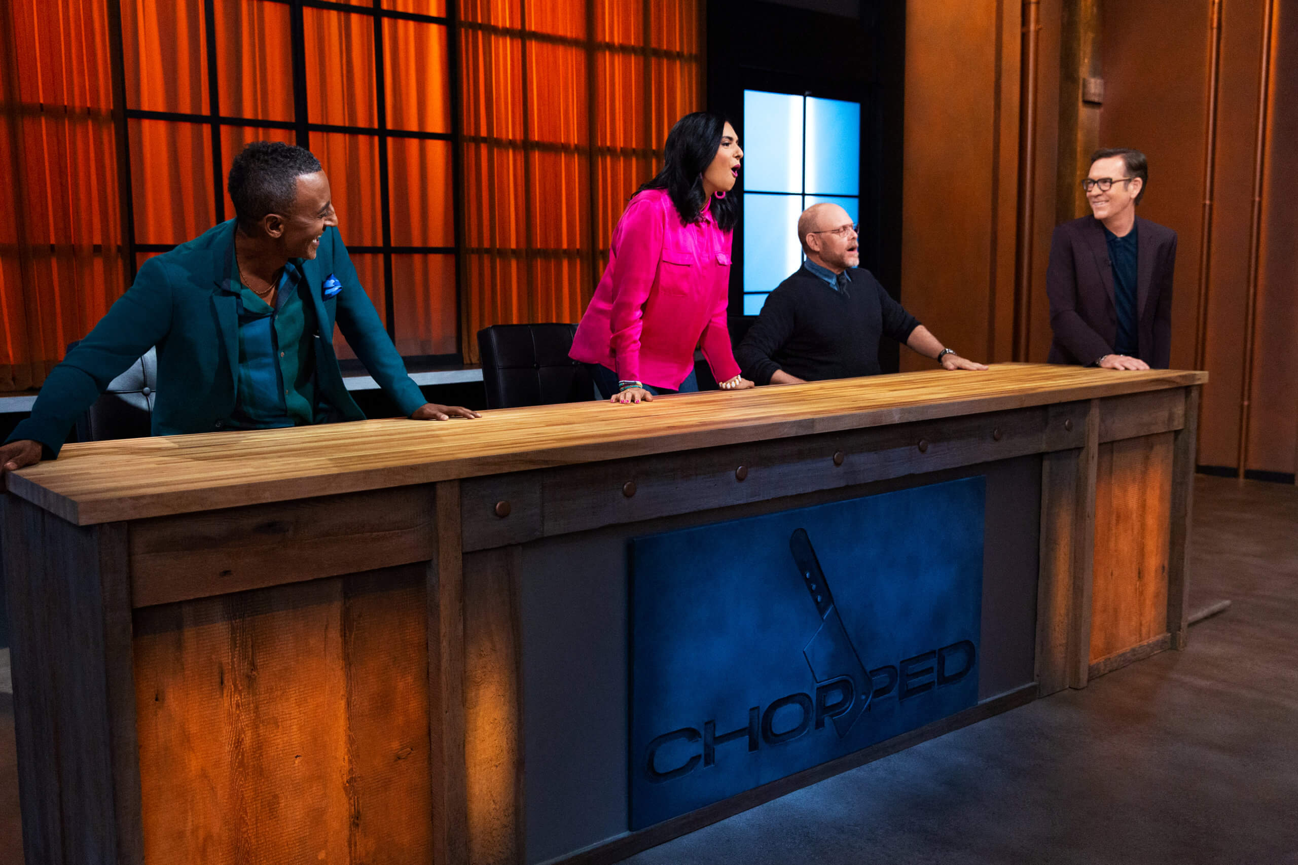 Ted Allen talks bringing back Alton Brown for new season of ‘Chopped ...