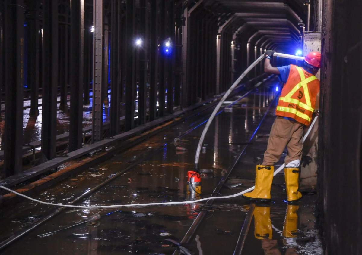 Heavy rain floods several subway tracks in Brooklyn, Manhattan ahead of ...