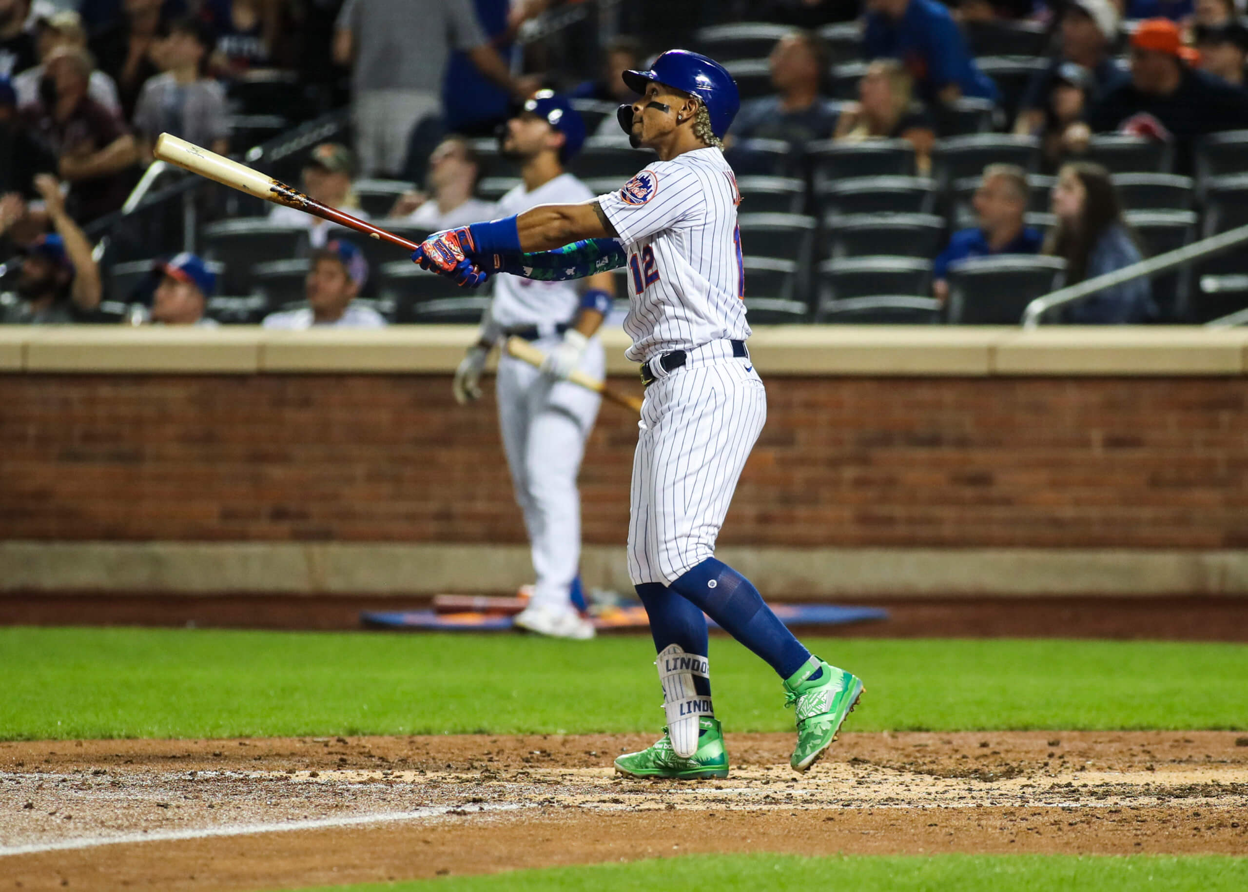 As Francisco Lindor scorches, Mets pull back playoff hopes for final ...