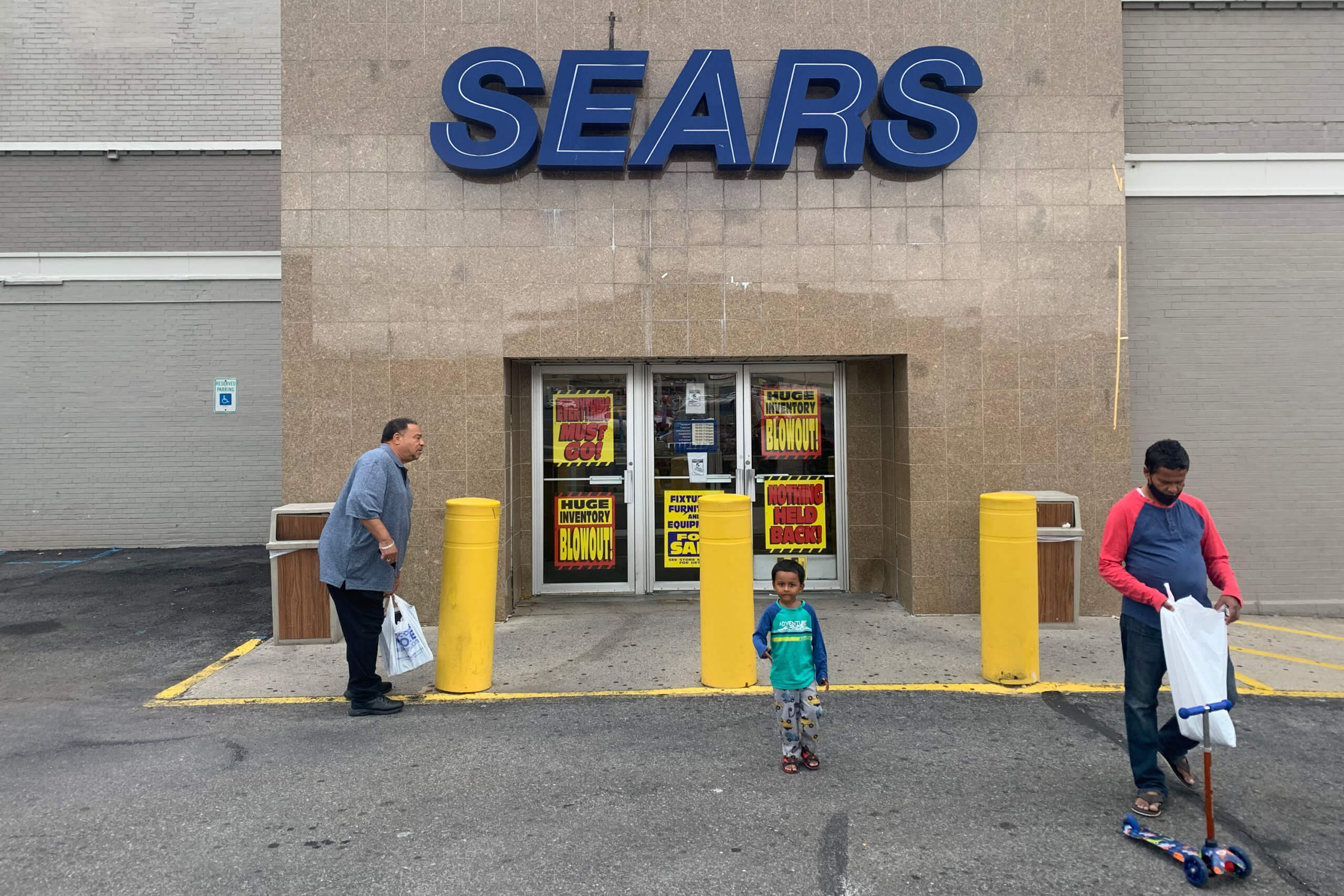 Signs point to Sears closing Brooklyn store, its last outpost in New ...