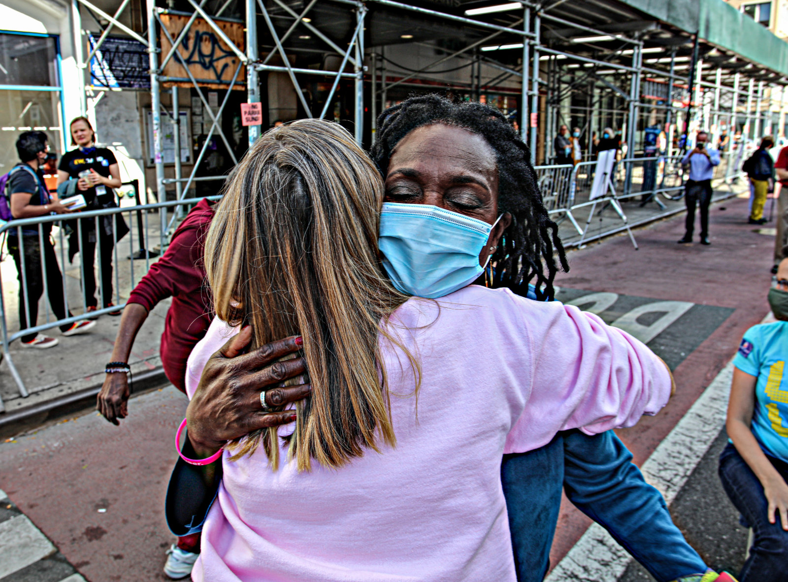 Sermon in the street: Middle Church hosts first in-person service since ...