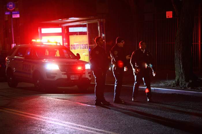 Built different: NYPD unveils new bulletproof vests for detectives ...