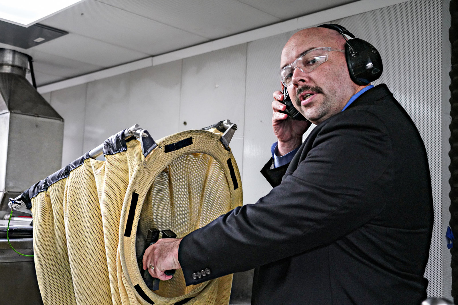 GHOST GUN BUSTERS: How the NYPD crime lab works to trace the ...