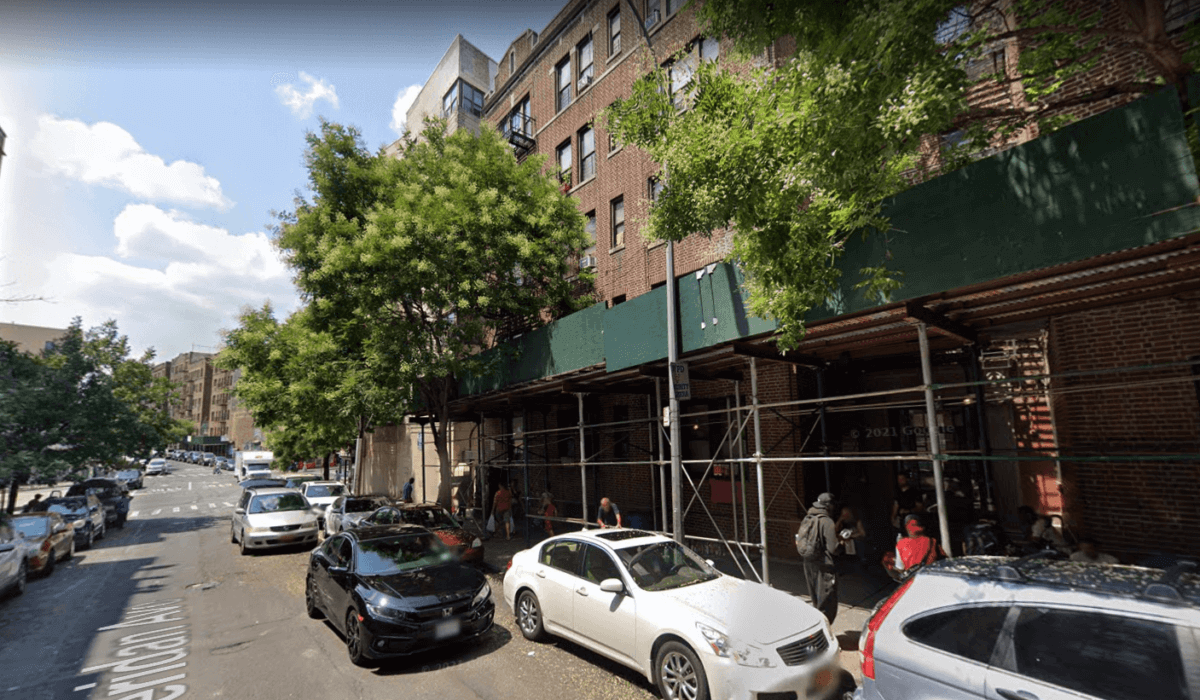 ‘I didn’t kill my daughter, bitch!’: Bronx mom and her son cuffed for ...