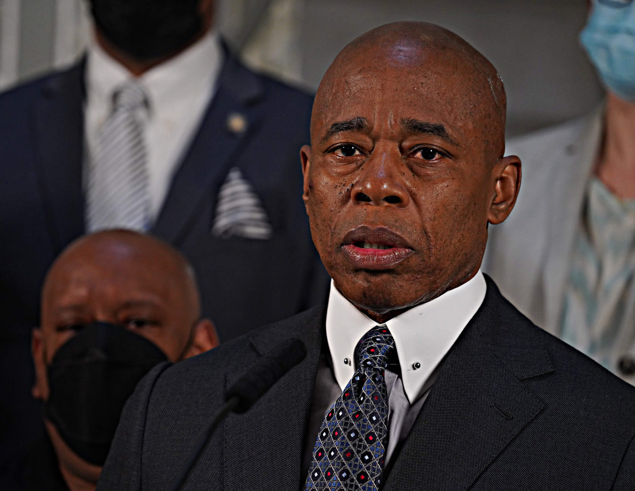 Mayor Adams announces emergency procurement to obtain shelter for ...