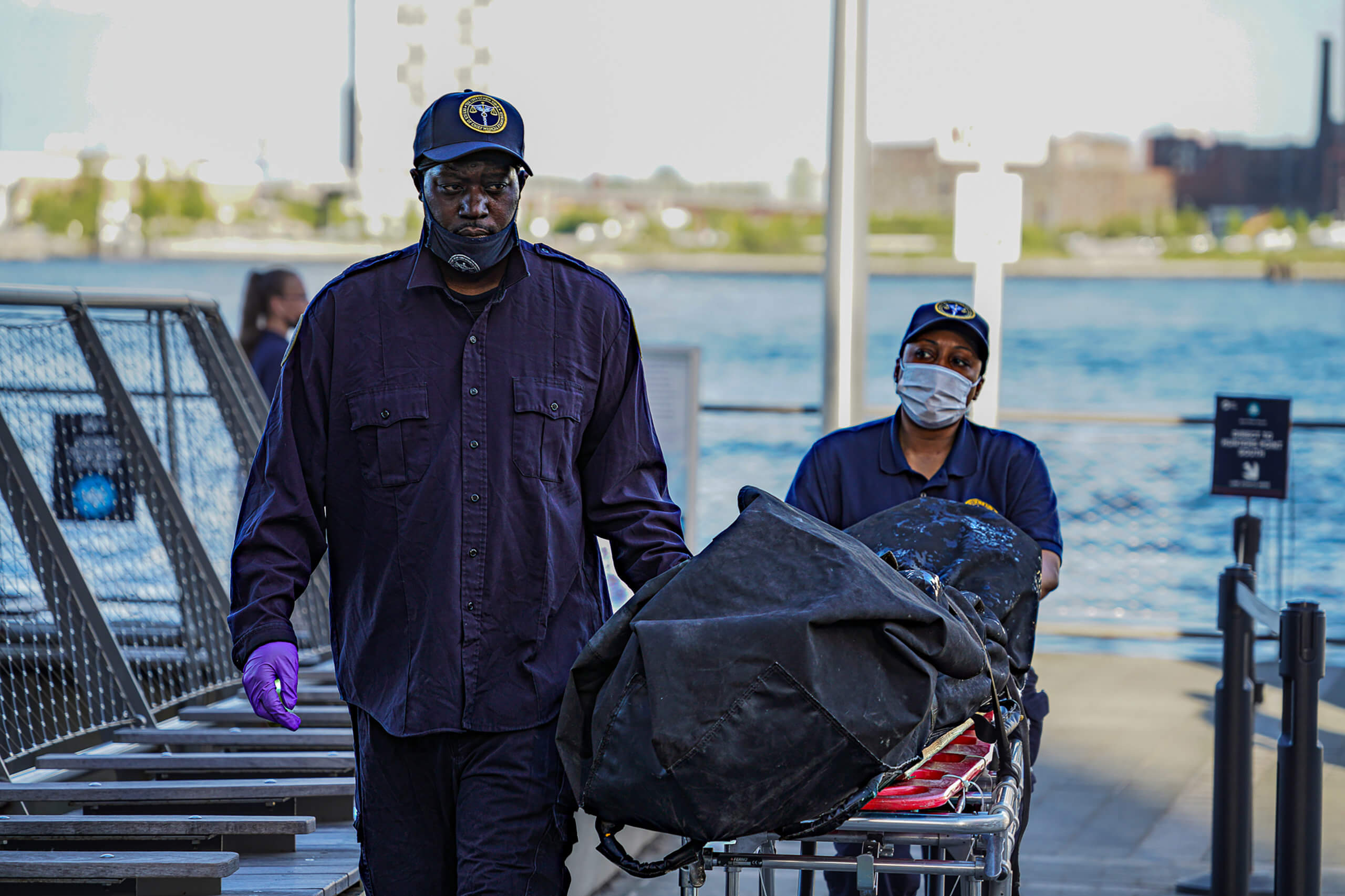 NYPD Investigates Body Found in East River