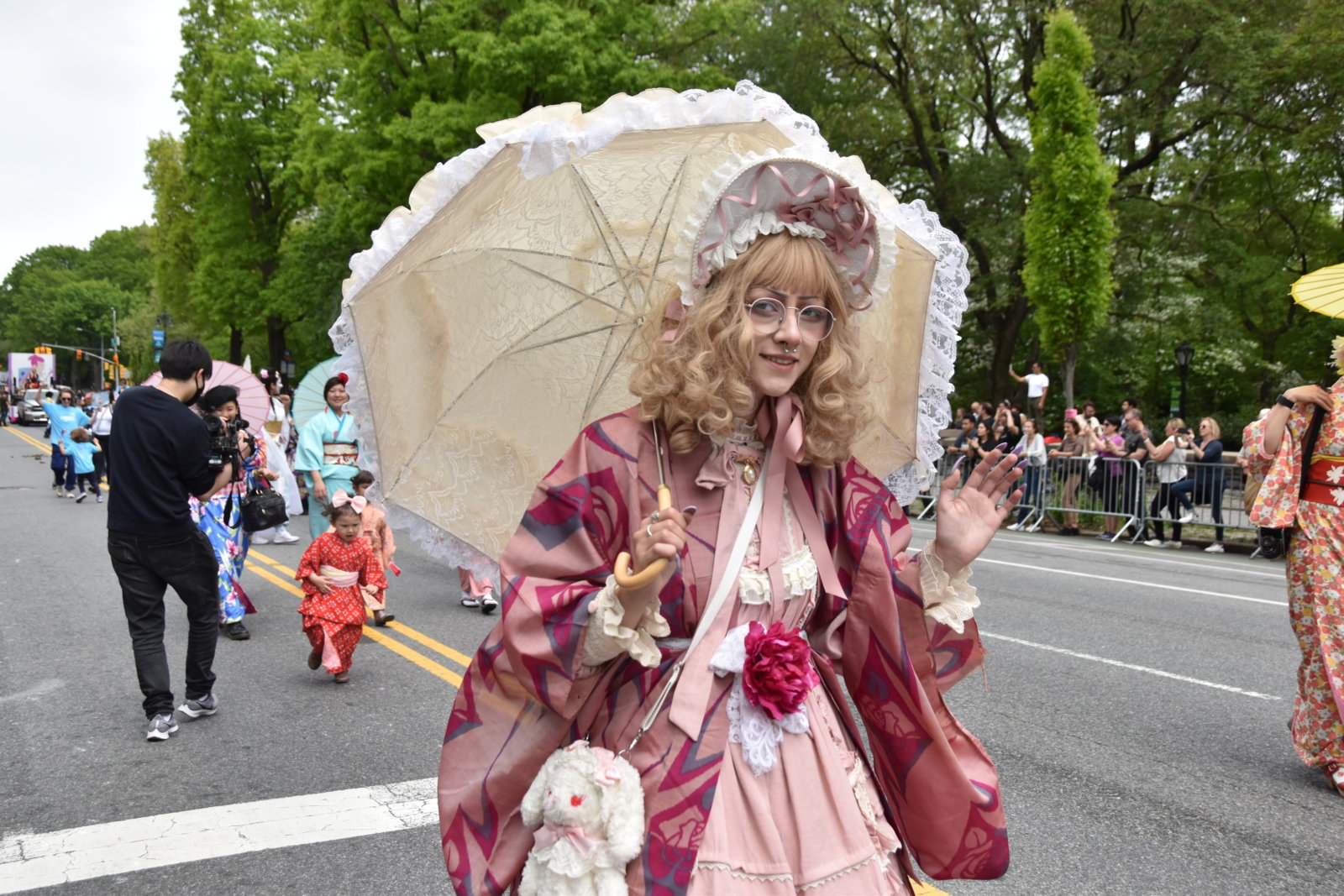 NYC’s first Japan Parade hits the streets of the Upper West Side ...